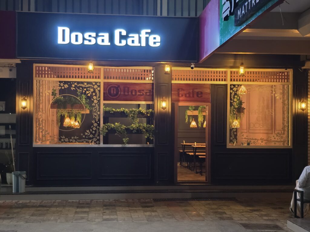 Service - The Rosetta Castle
